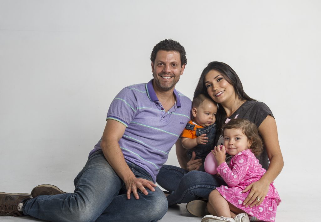 Ginnés Rodríguez: Una mujer risueña y enamorada de su familia - Revista MJ